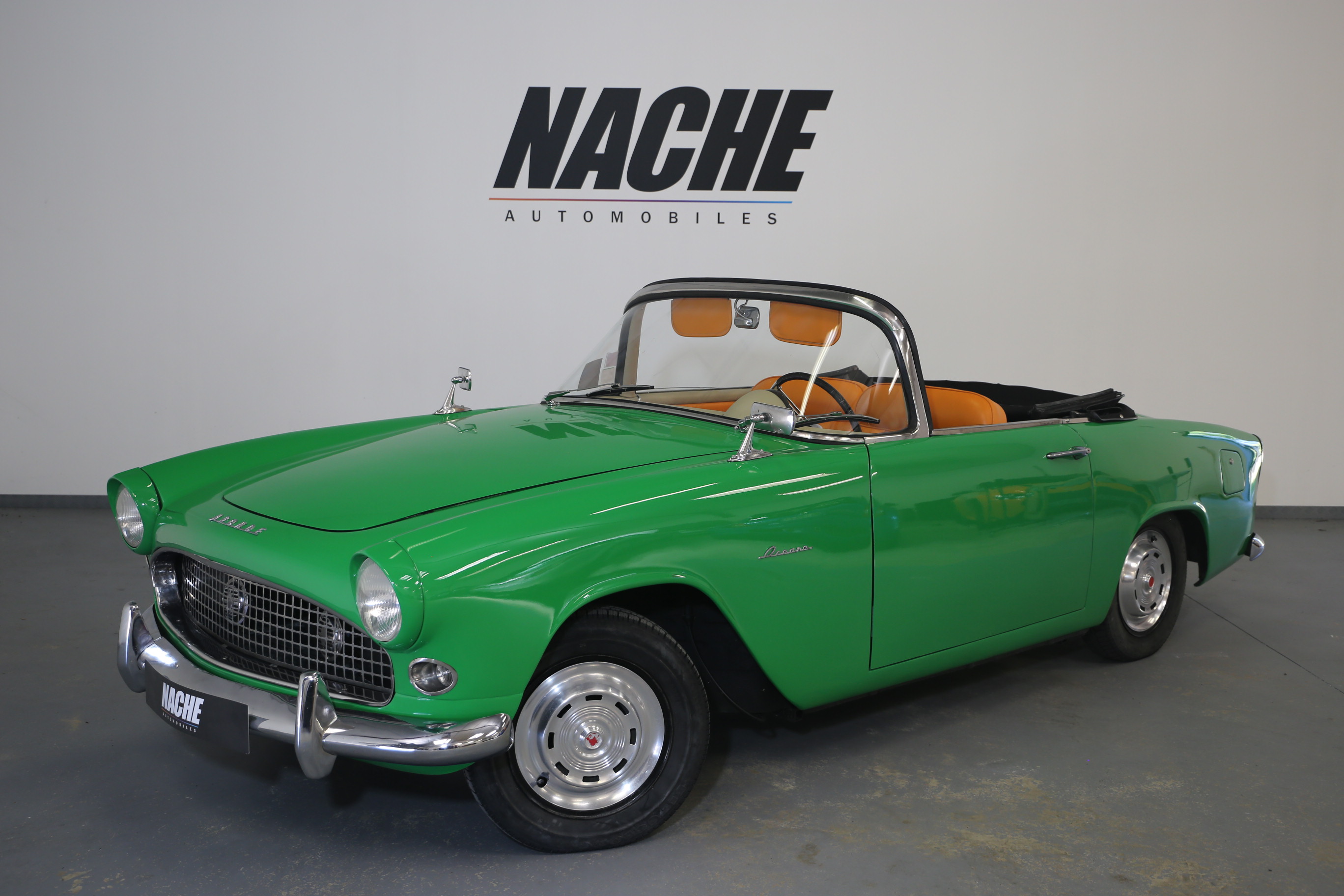Simca Aronde Océane - 1957 | Nache Automobiles